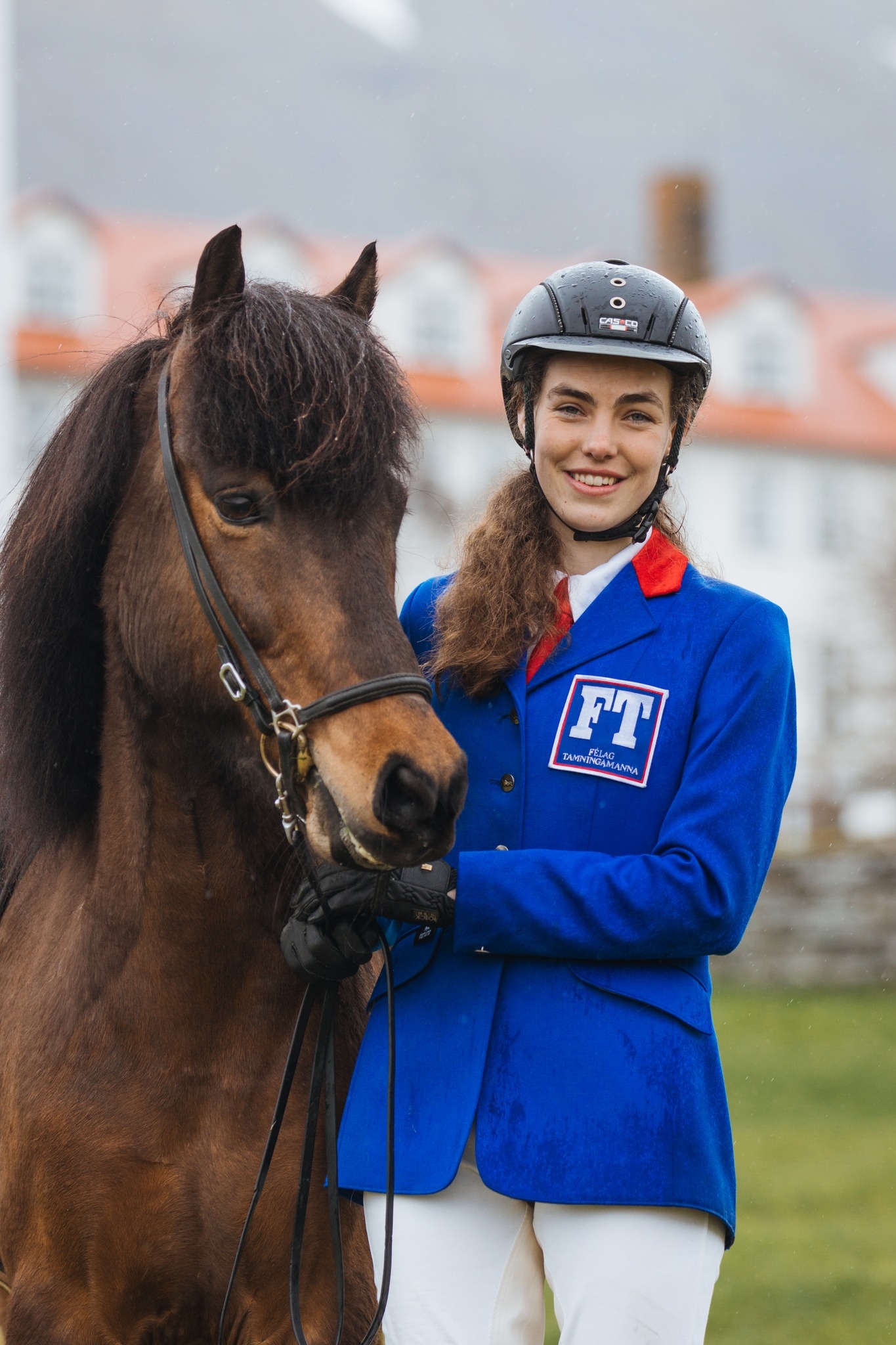 Nominering af årets FEIF-instruktør 2025 - Dansk Islandshesteforening